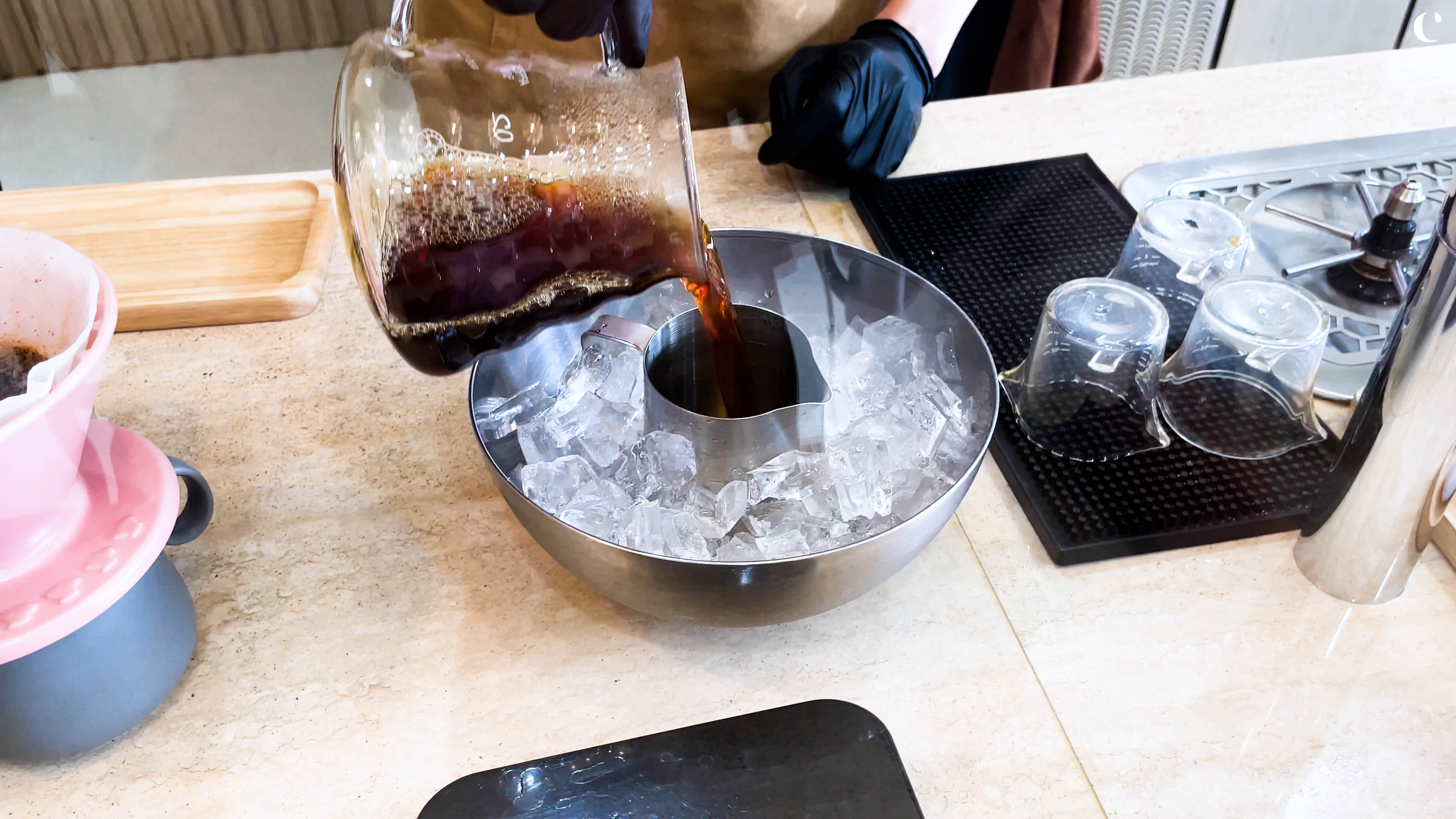 ดริปกาแฟให้อร่อยเหมือนบาริสต้า - Haru Coffeehouse - cafn.co